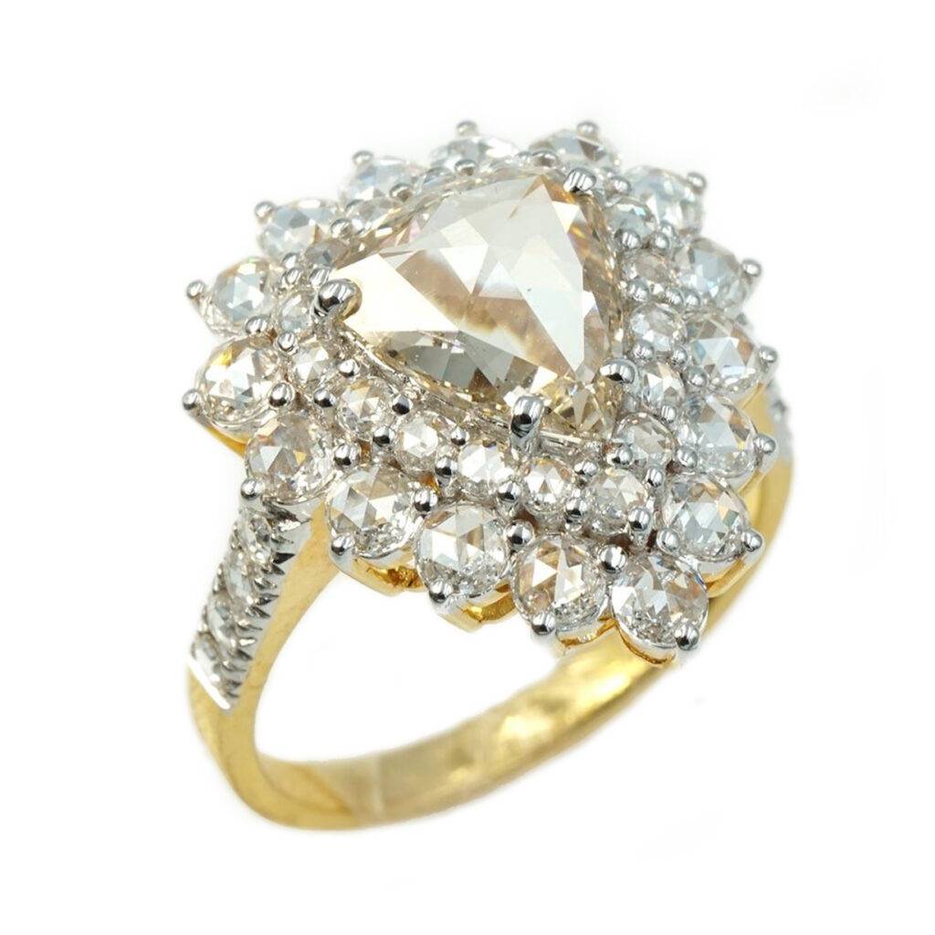 18k Gold Ring with rose cut Diamonds, Buy now!