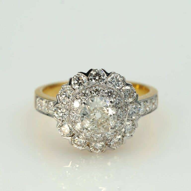 18k Gold Ring with White Diamonds & old cut style